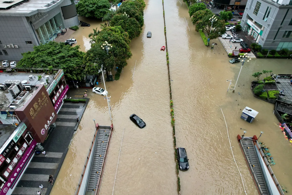 Relentless rains hit Beijing, over 4,000 evacuated - Daily Times