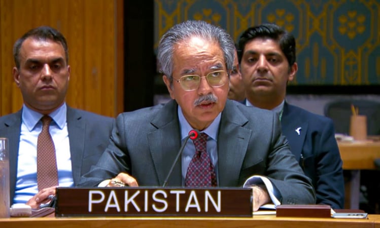 Pakistan urges restraint as US-Iran tensions escalate - Daily Times